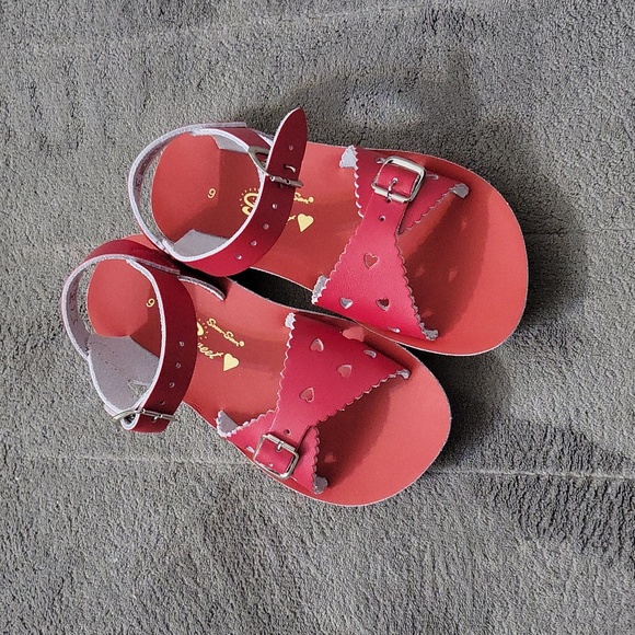 Salt Water Sandals by Hoy | Shoes | New Saltwater Sun San Sweet Sandals ...